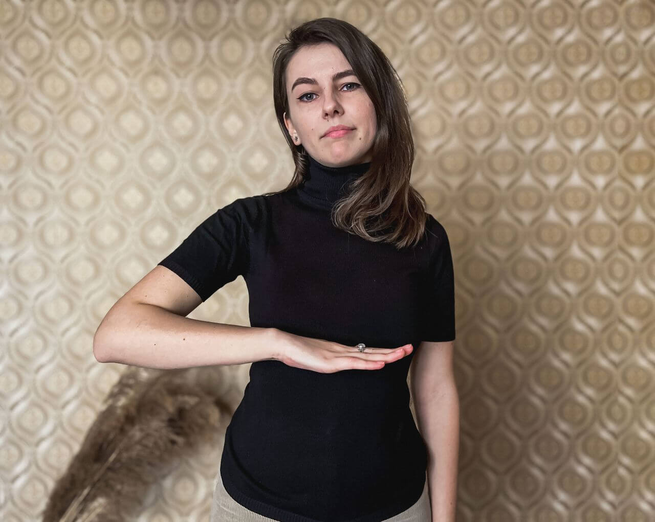 Top 10 Italian Hand Gestures Italians Use All The Time | Mondly Blog