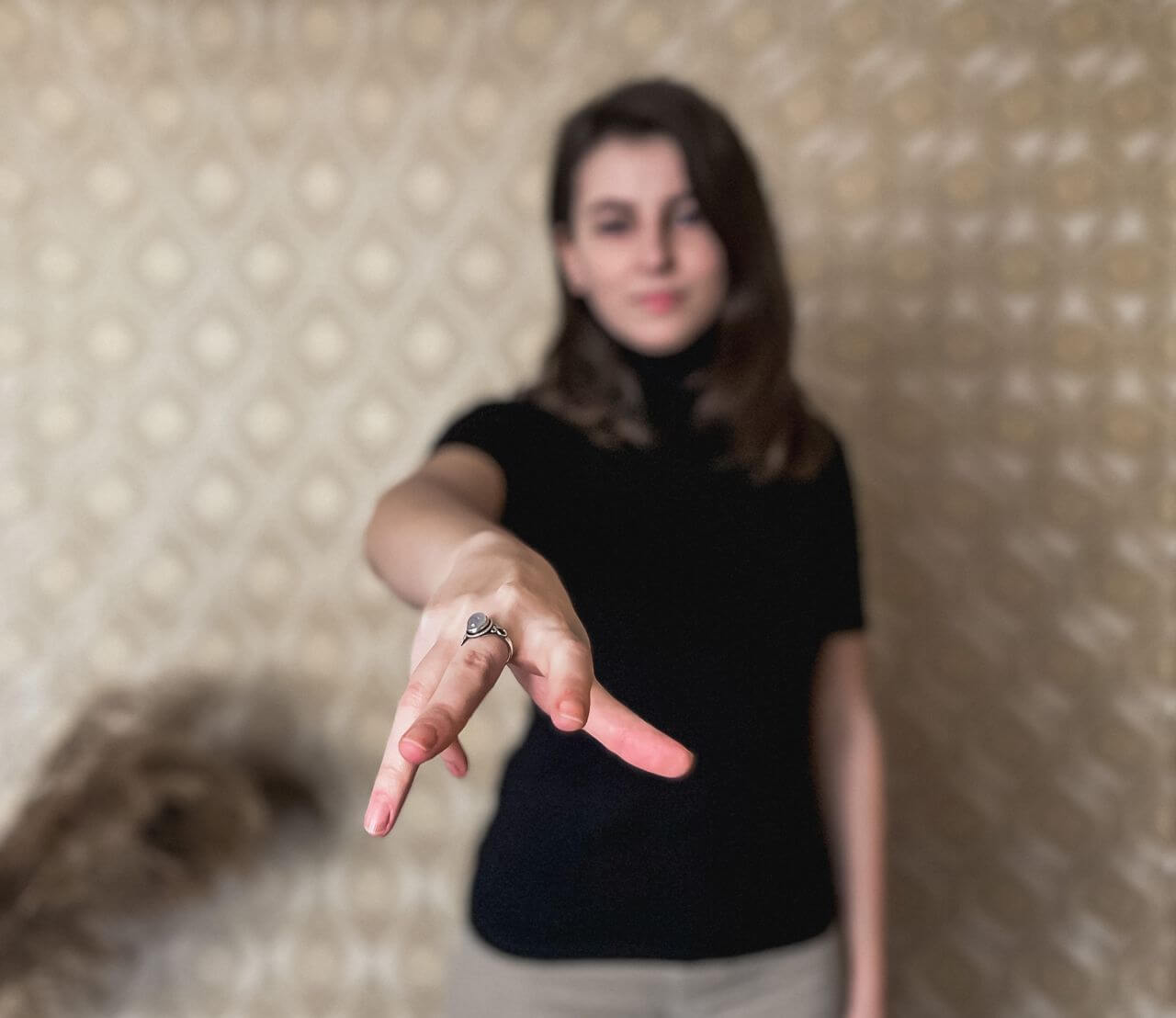 Top 10 Italian Hand Gestures Italians Use All The Time | Mondly Blog