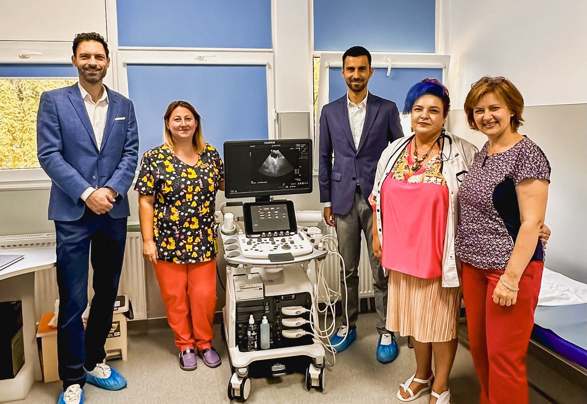 Mondly By Pearson Donează Ecograf Ultramodern Spitalului De Copii ...